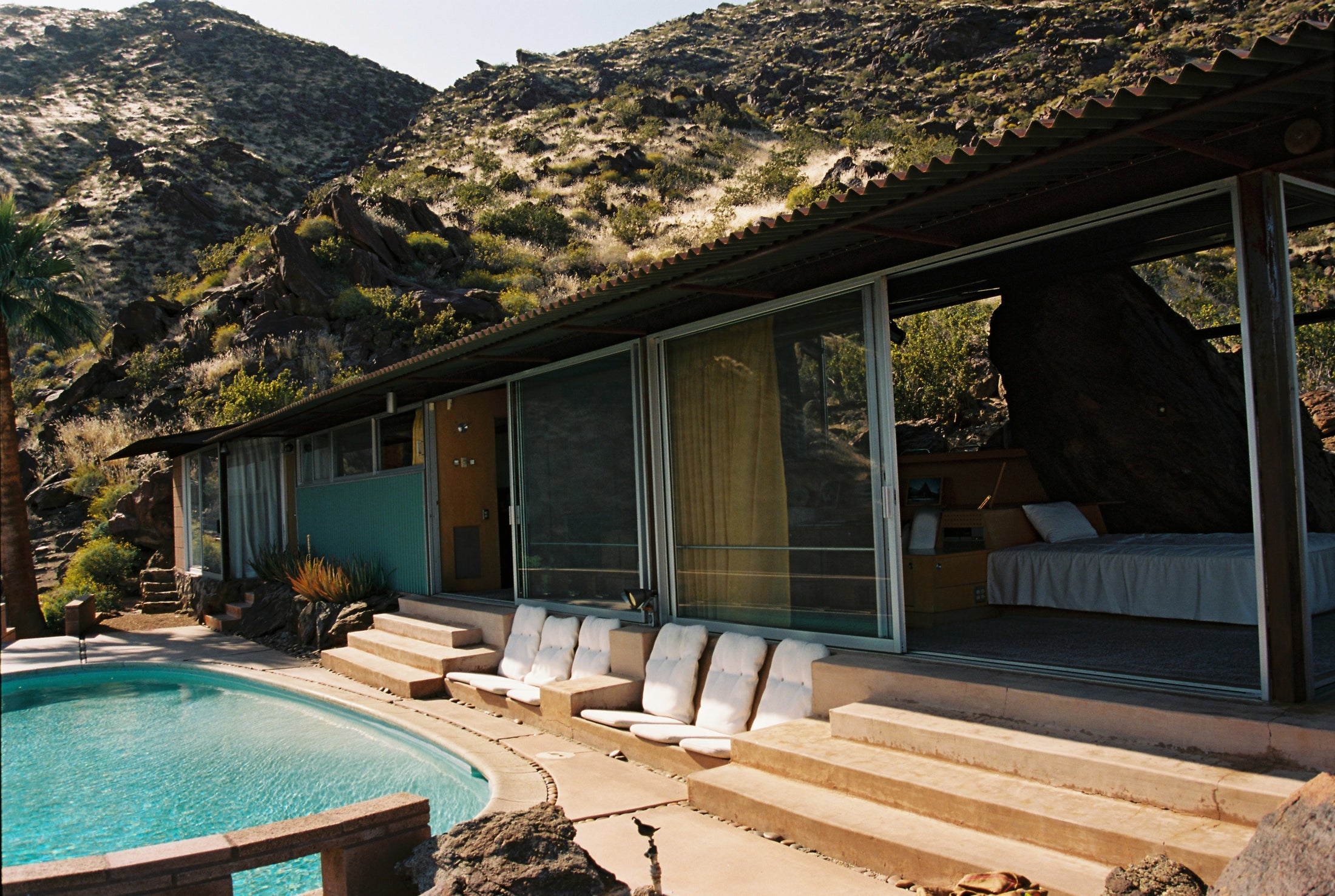 View All – Susanna Blu